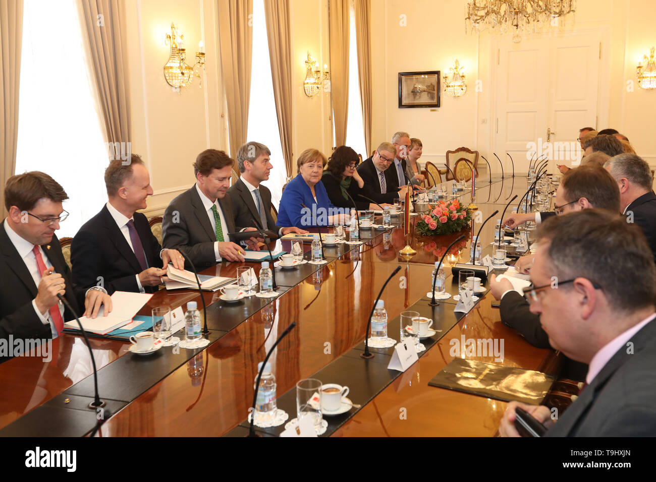 Croatian entry into schengen hi-res stock photography and images - Alamy