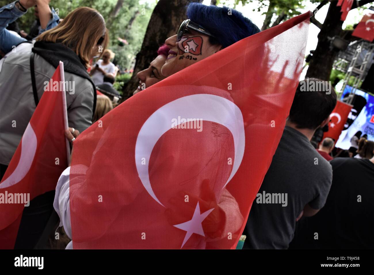 Ankara, Turkey. 19th May, 2019. A woman holding a Turkish national flag ...