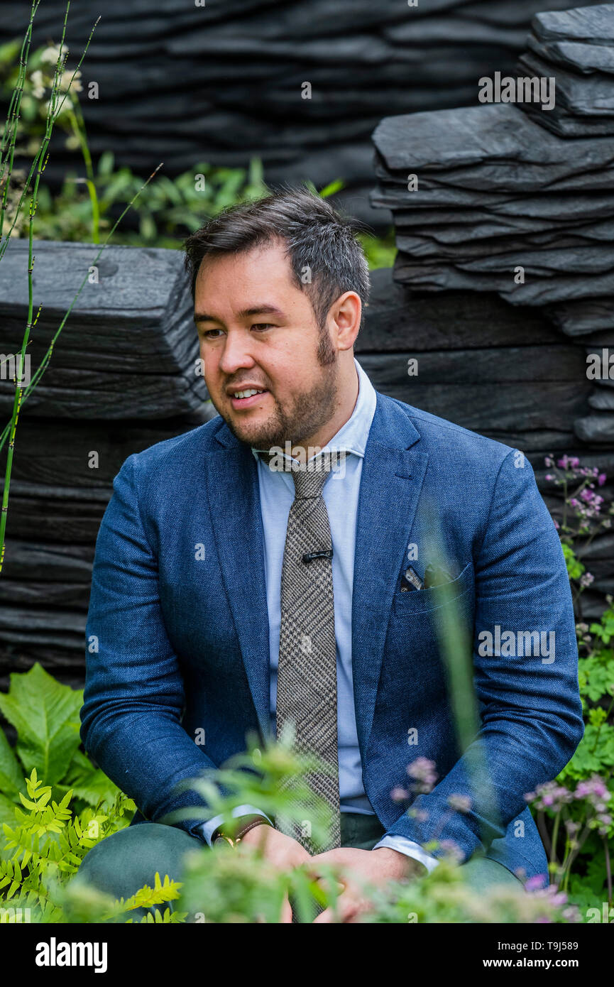 James wong hi-res stock photography and images - Alamy