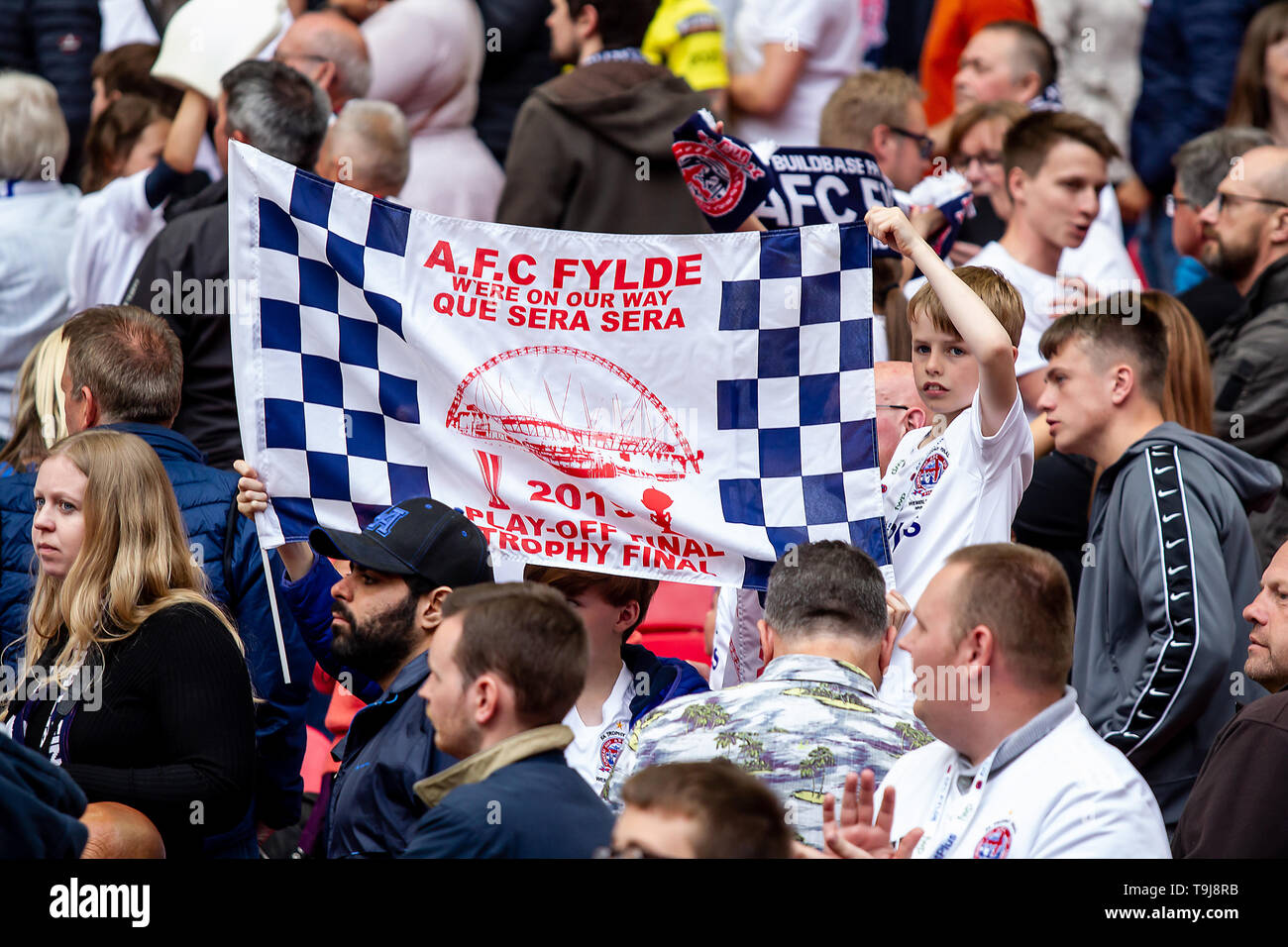 Teams win hi-res stock photography and images - Alamy