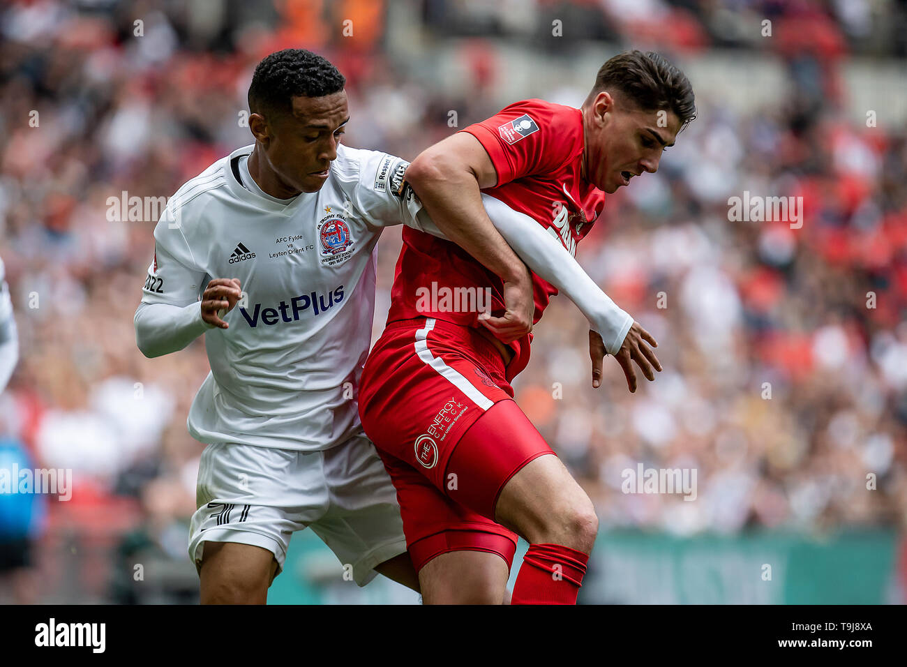 London, UK. 19th May, 2019. Dan Happe of Leyton Orient battling with ...