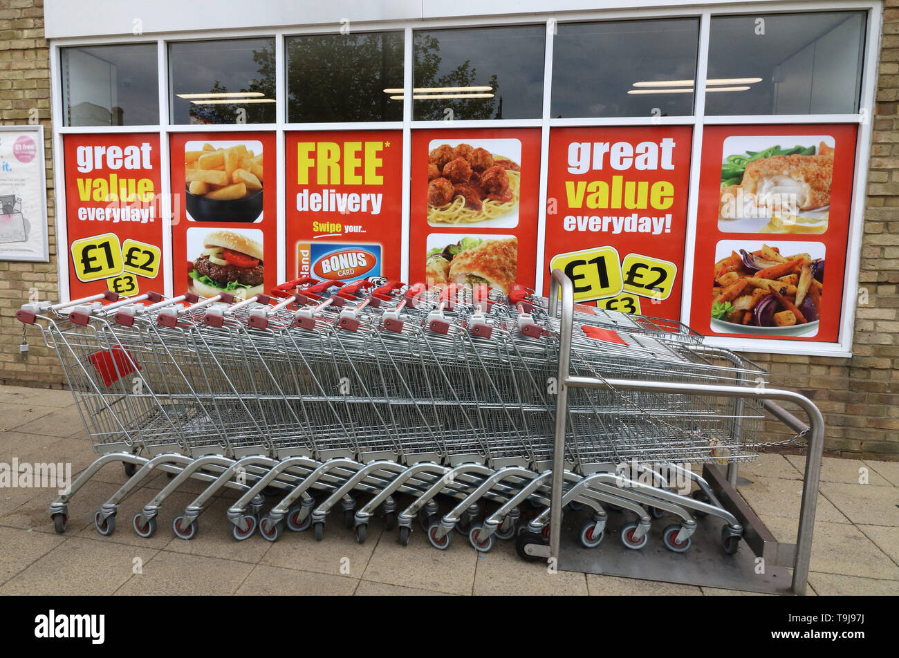 Top ten iceland hi-res stock photography and images - Alamy