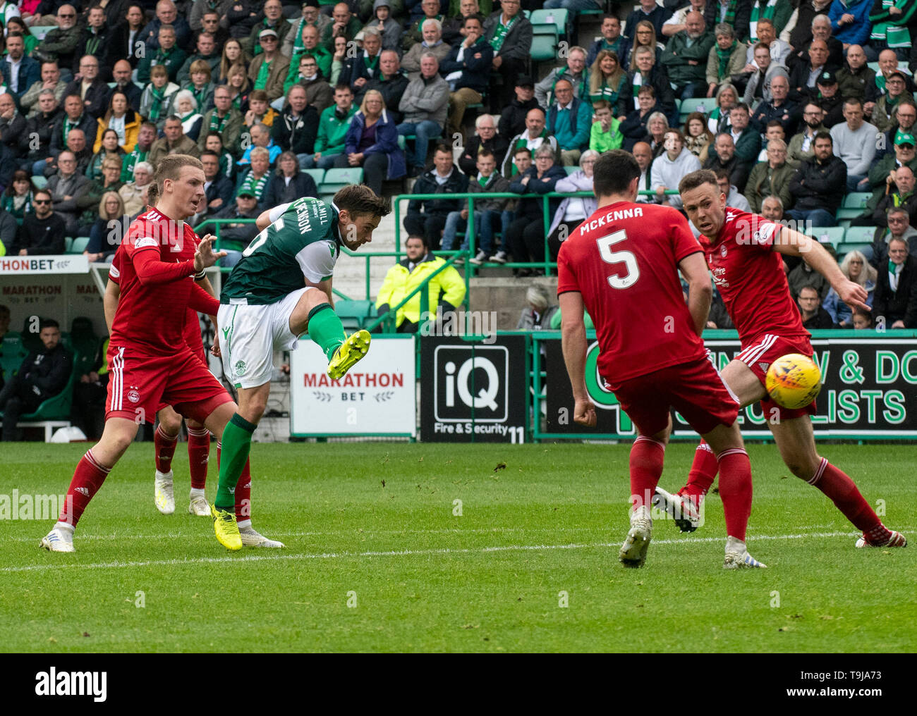 Goal shoots hi-res stock photography and images - Alamy