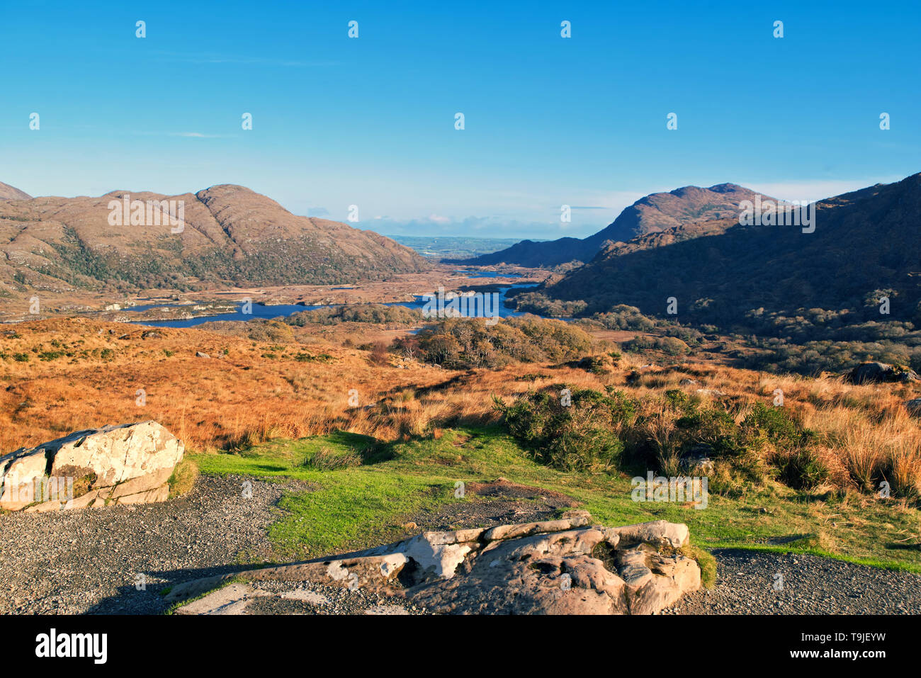 Beautiful view to Killarney Lakes nestled between two mountain ranges ...