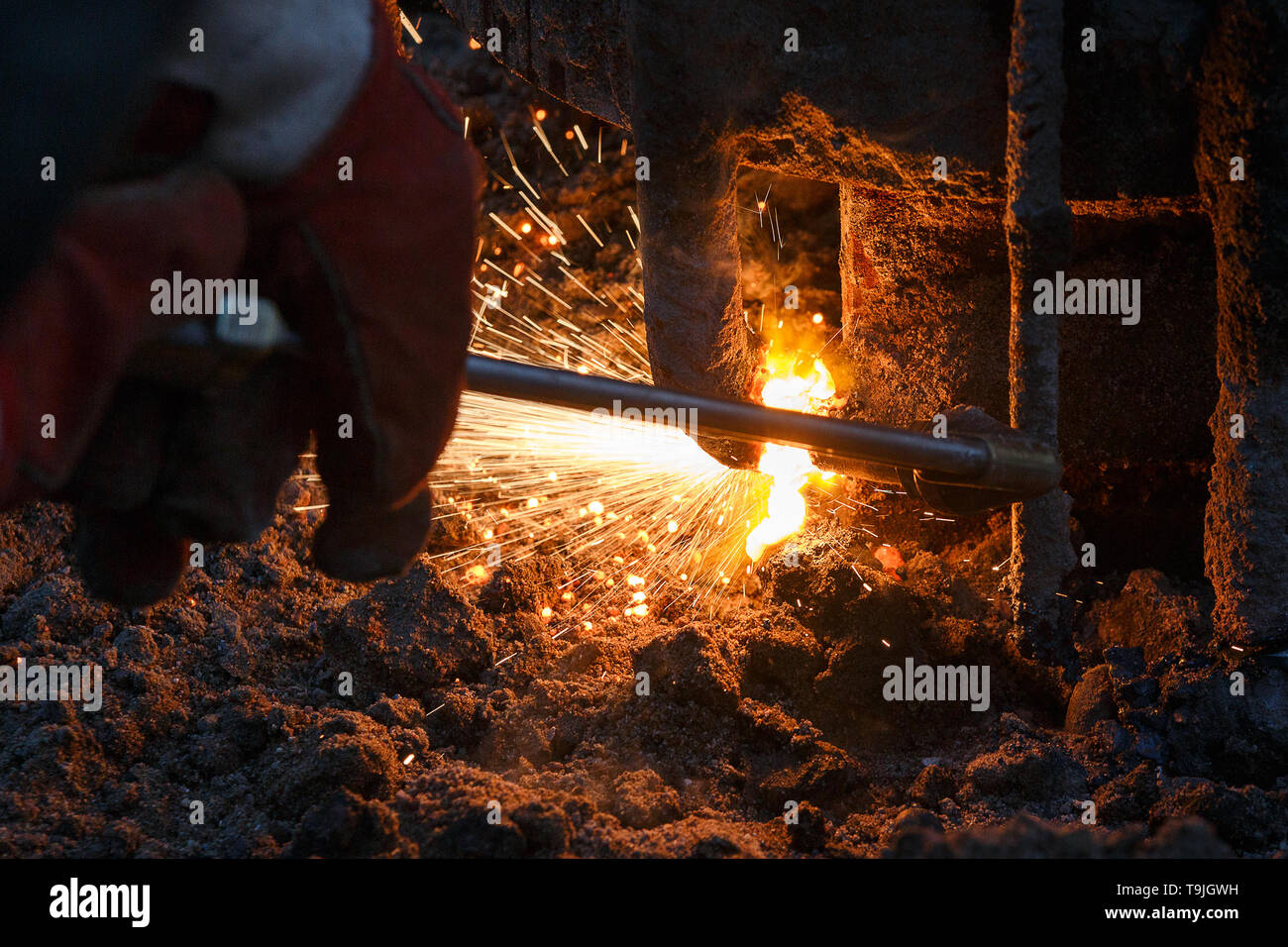 Welding machine with melting metal drops and sparks of sparks Stock ...