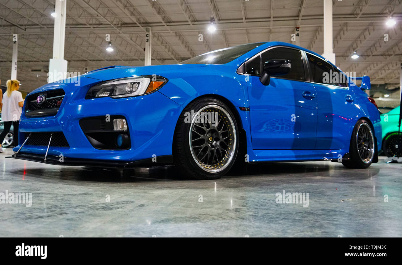 Mag wheels hi-res stock photography and images - Alamy