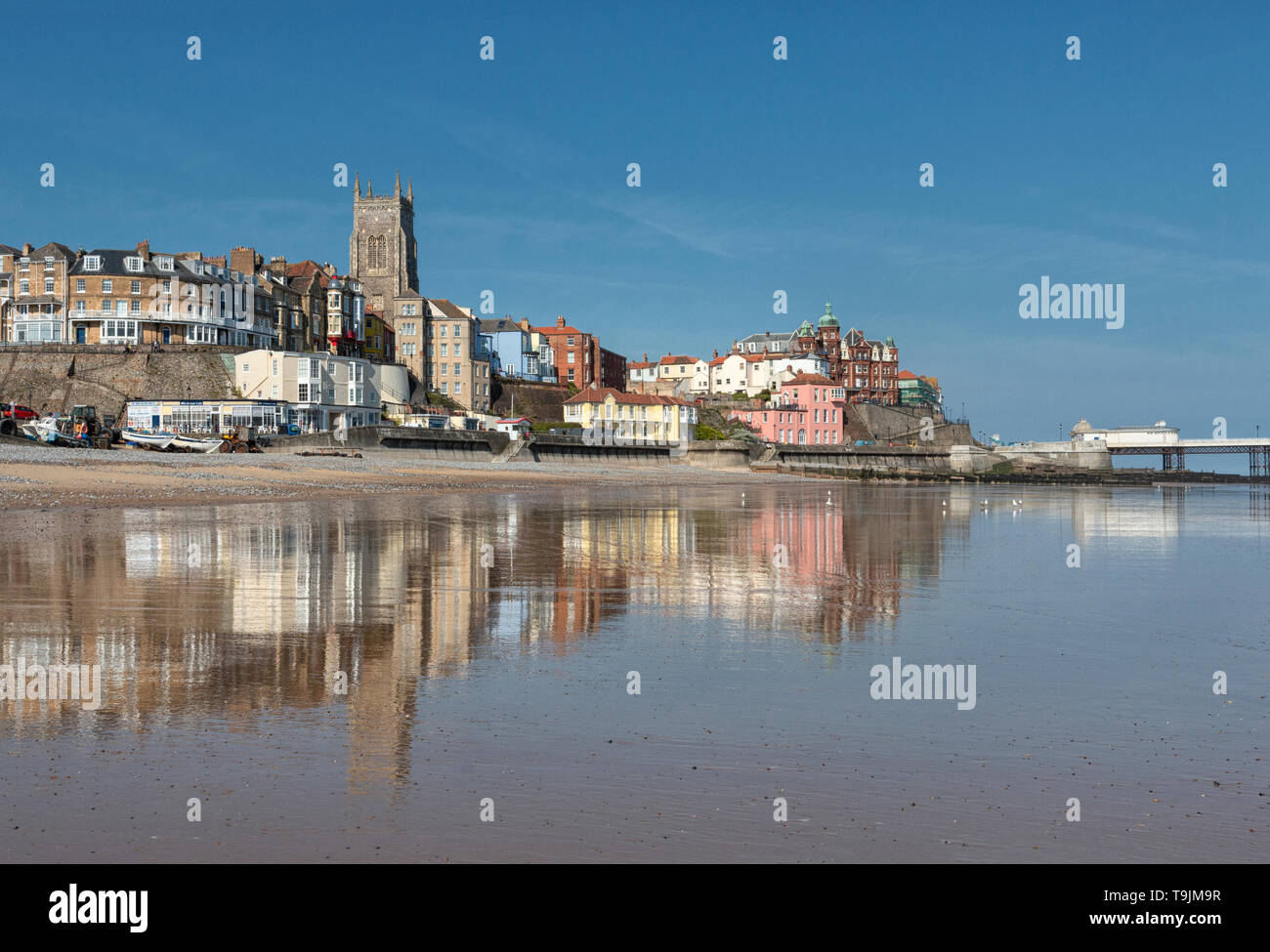 Tractor on cromer beach norfolk england east anglia tourism hi-res ...