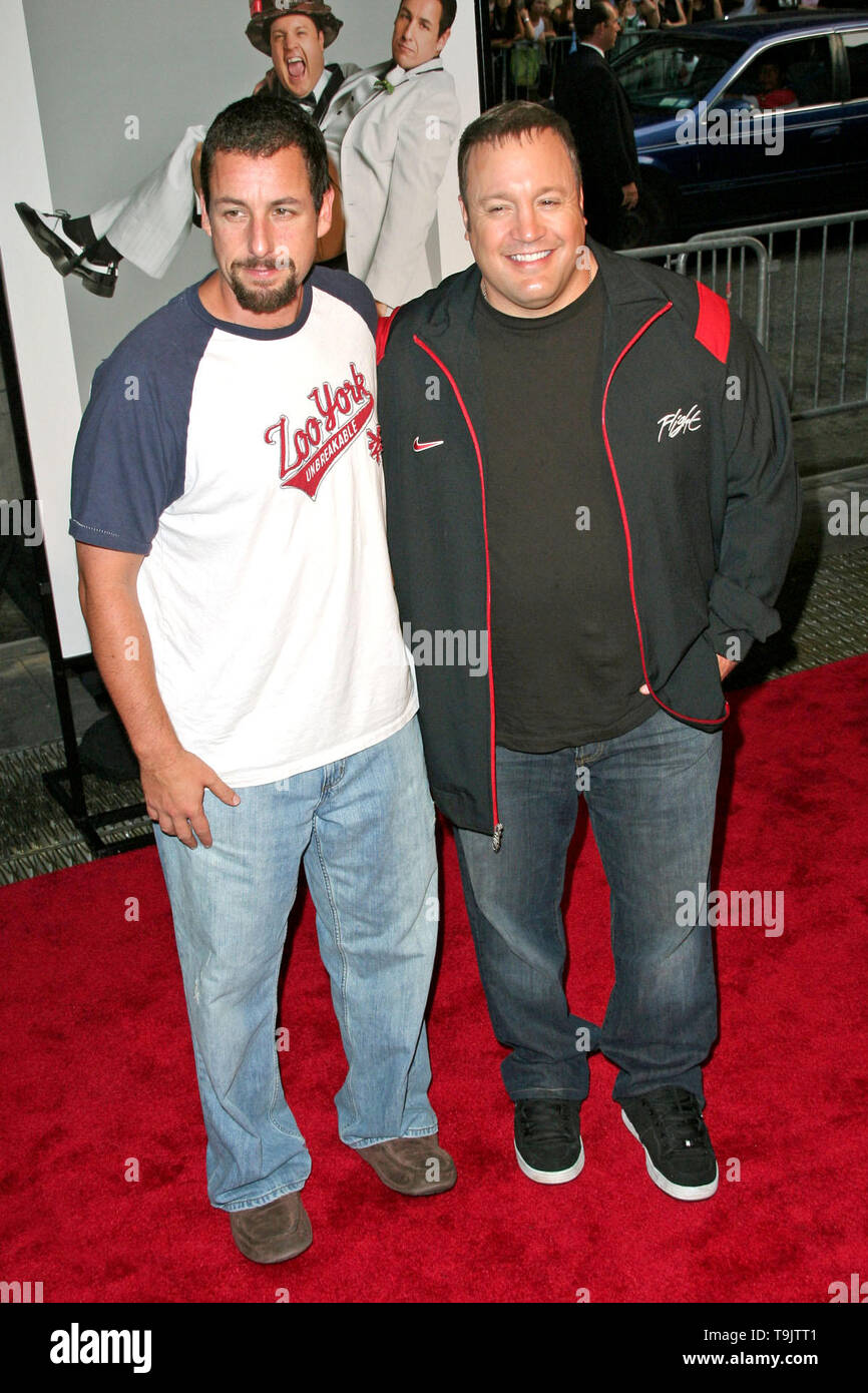 Adam sandler and kevin james hi-res stock photography and images - Alamy