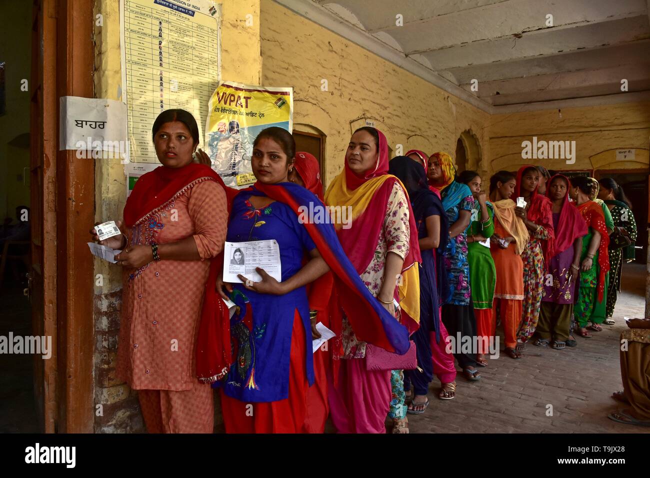 Indian elections queue hi-res stock photography and images - Alamy