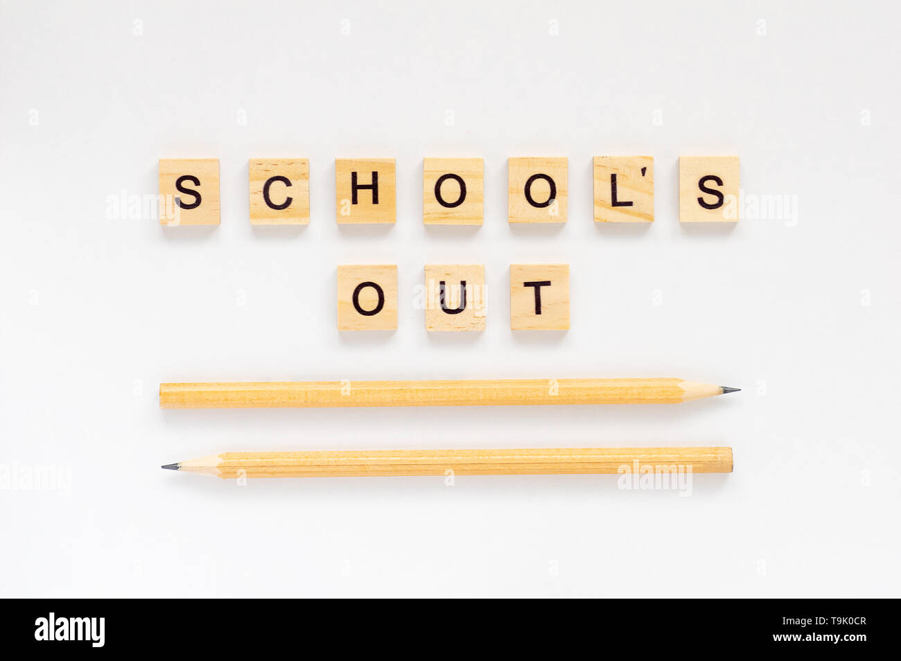 Schools Out For Summer Wallpaper