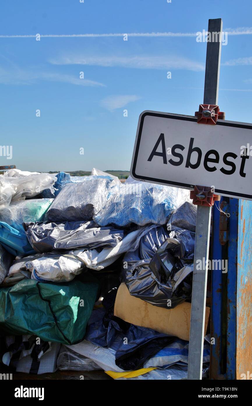 Pile of asbestos hi-res stock photography and images - Alamy