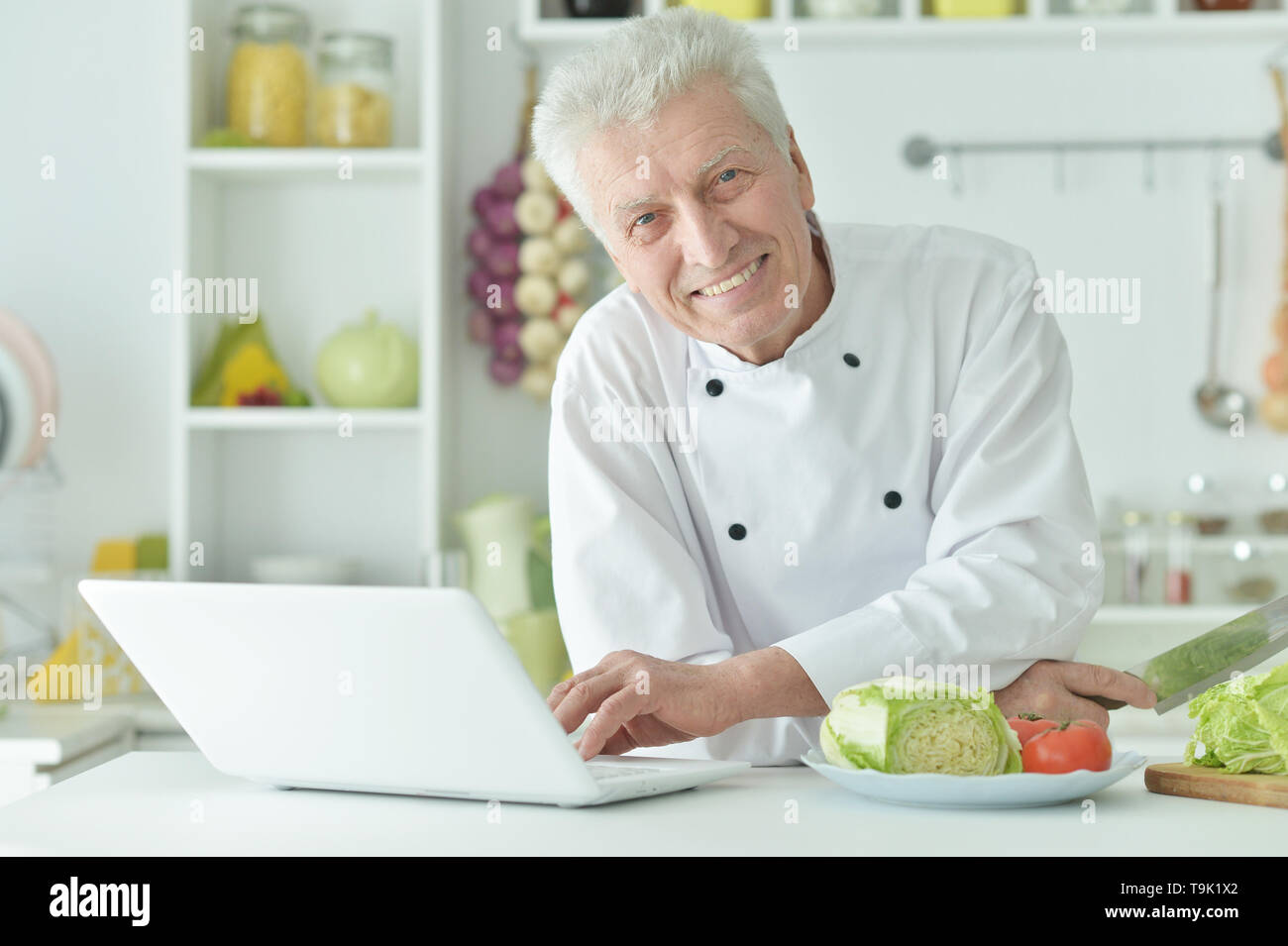 Chef laptop hi-res stock photography and images - Alamy