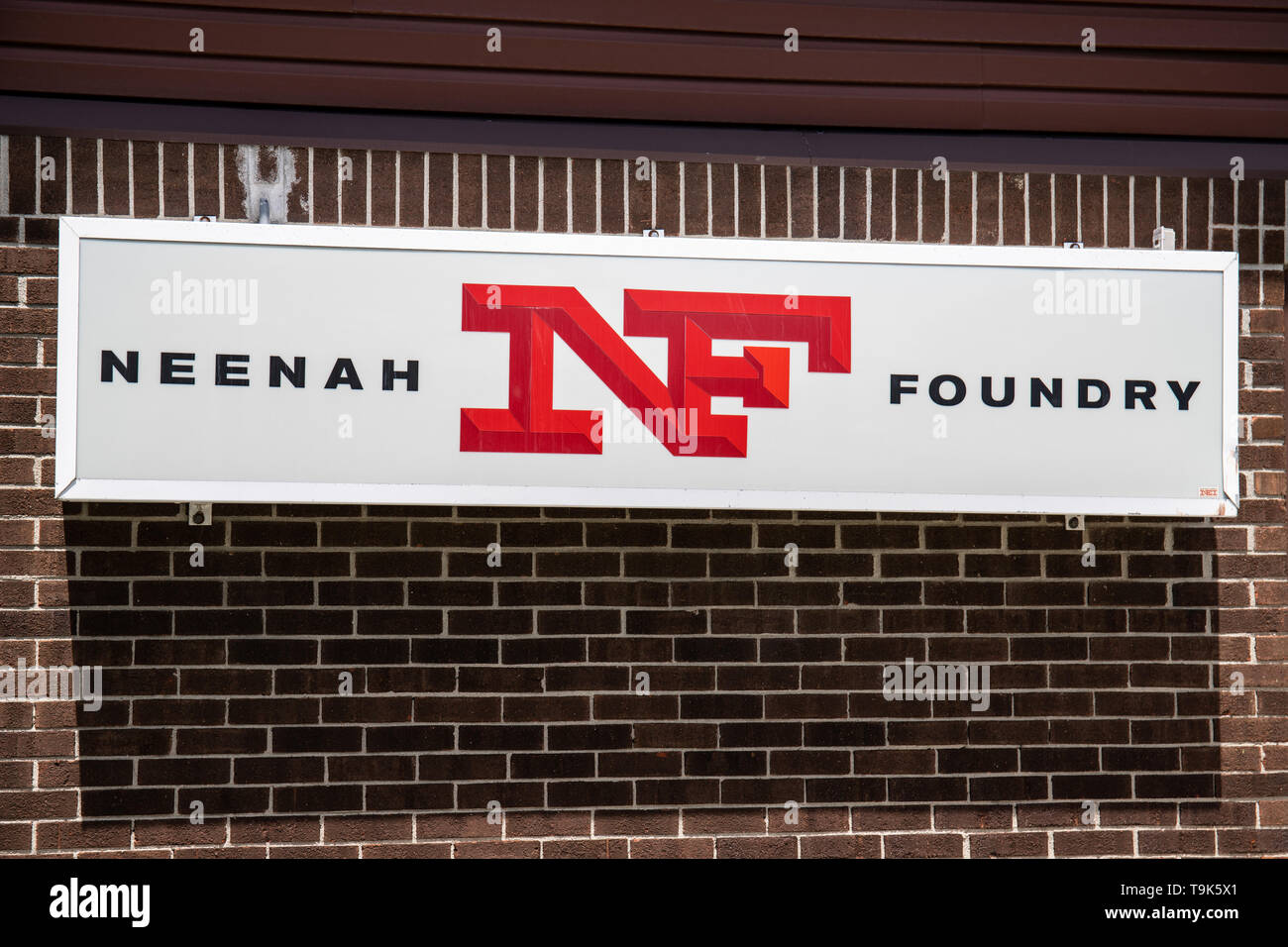 Covers grating hi-res stock photography and images - Alamy