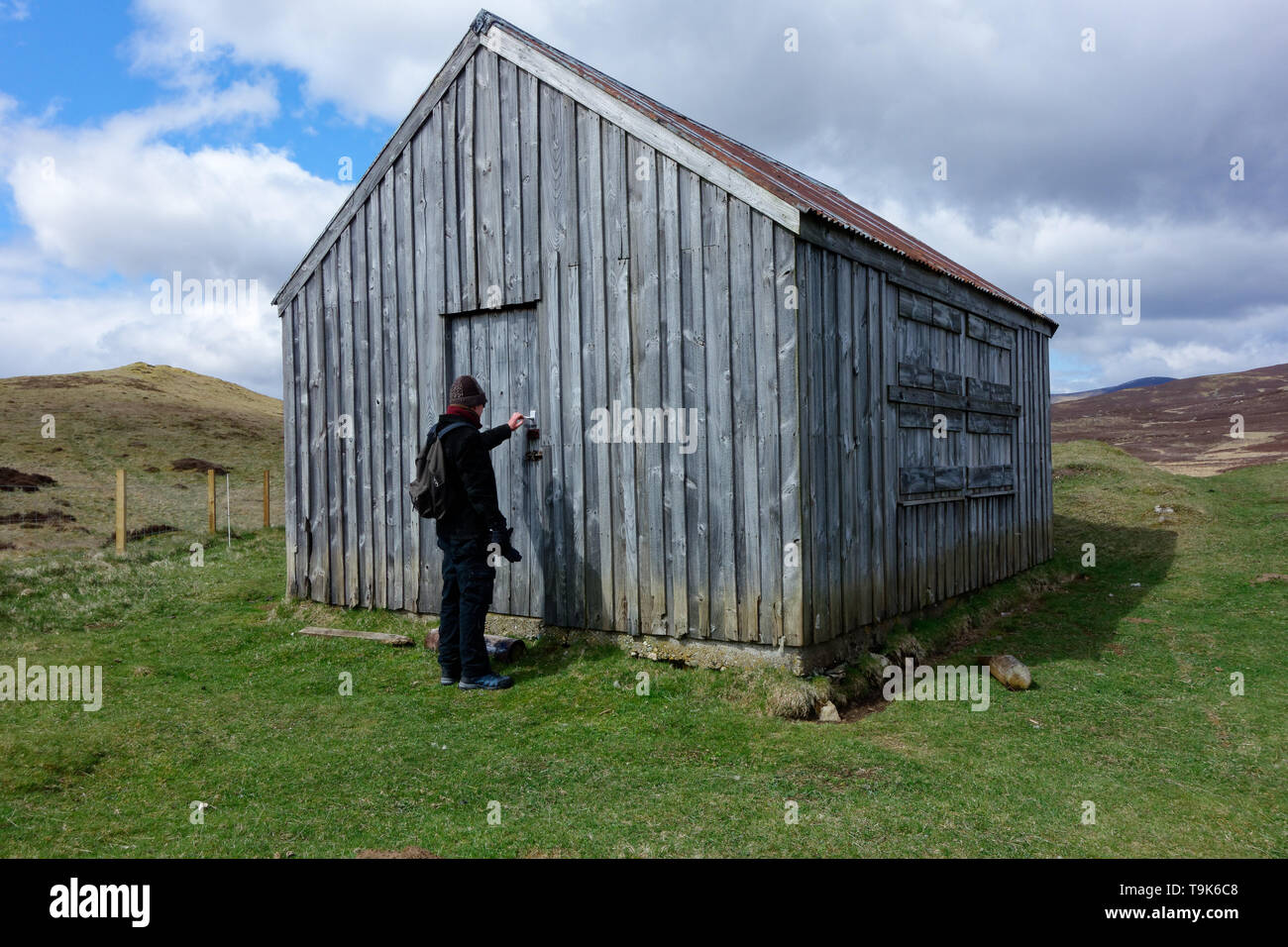 A wooden hut on the route to Carn Liath (Beinn a'Ghlo), Perthshire ...