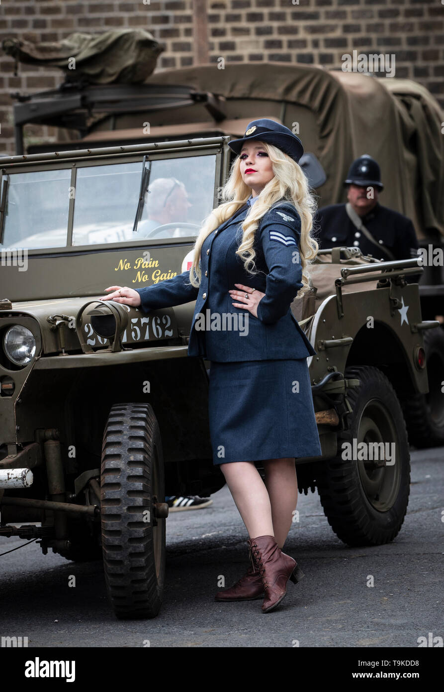 Cassandra Tainsh during the Haworth 40s weekend Stock Photo - Alamy