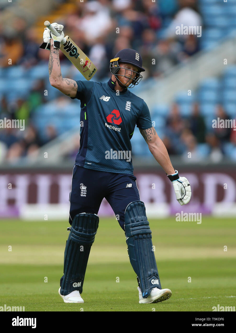 Englands ben stokes shows his frustration hi-res stock photography and ...