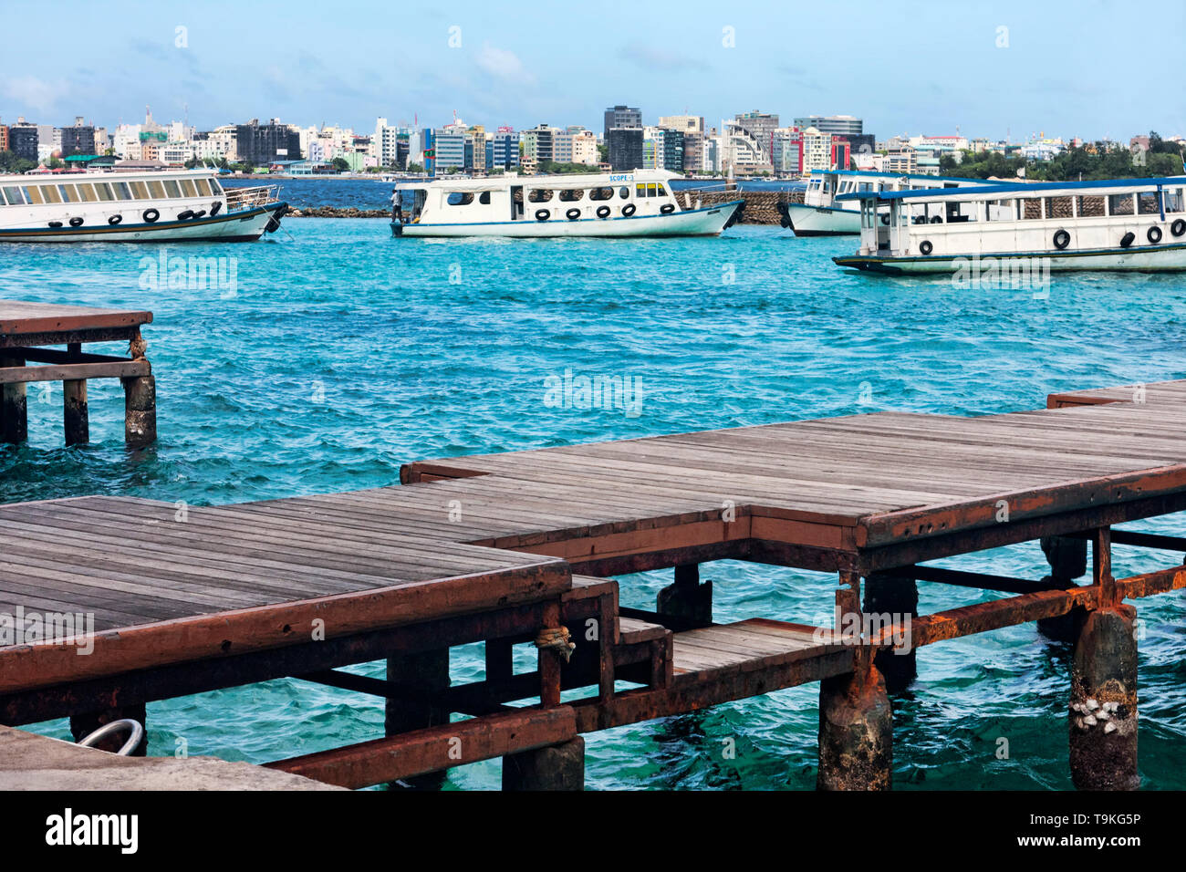Malé maldives buildings hi-res stock photography and images - Alamy