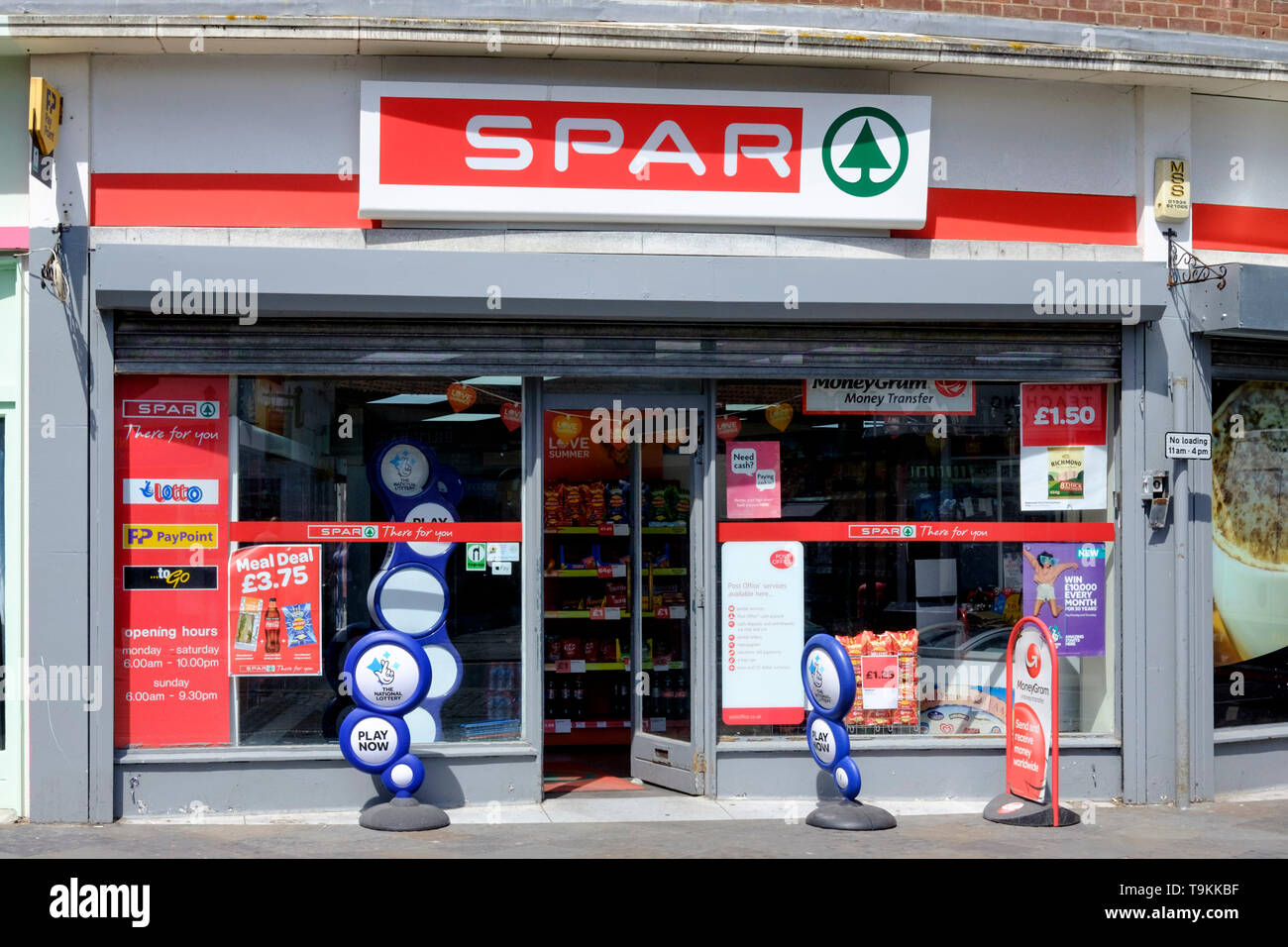 Spar store uk hi-res stock photography and images - Alamy