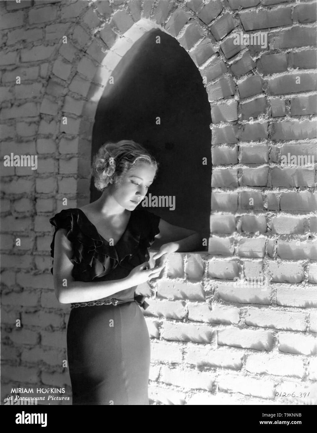 MIRIAM HOPKINS Portrait circa 1934 Paramount Pictures Stock Photo - Alamy