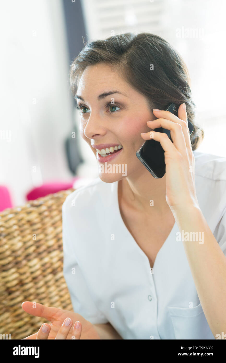 Receiving a call hi-res stock photography and images - Alamy