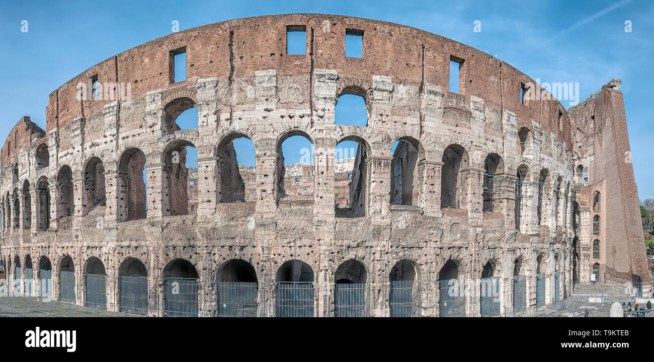 The arches of the majestic colosseum of Rome in Italy Stock Photo - Alamy