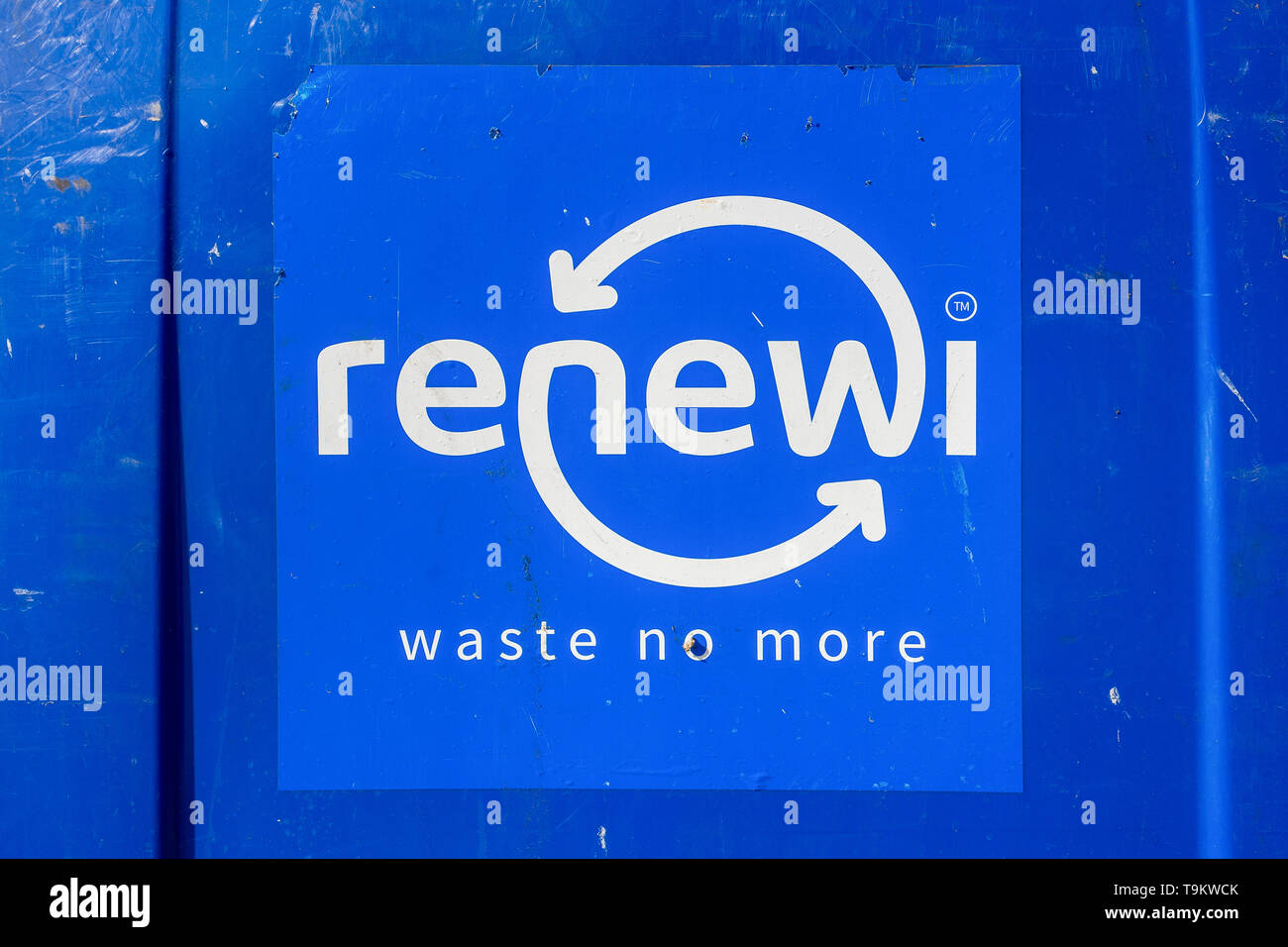 Recycle Logo On Products High Resolution Stock Photography and Images ...