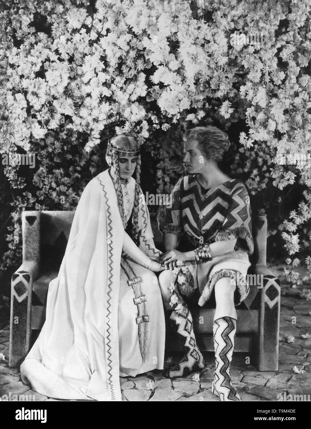 Paul richter nibelungen hi-res stock photography and images - Alamy