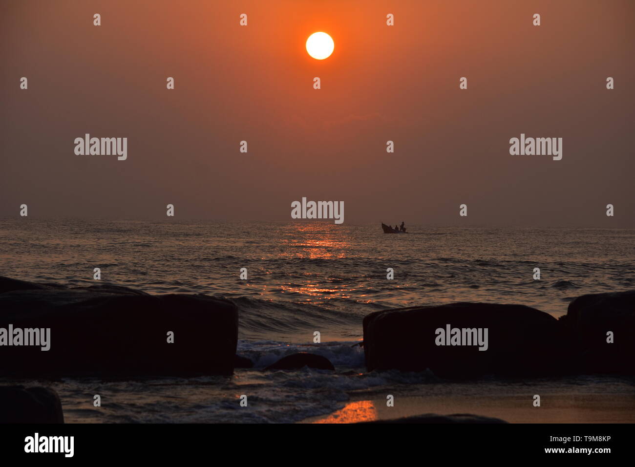 Chennai india tropical sunrise sunset hi-res stock photography and ...