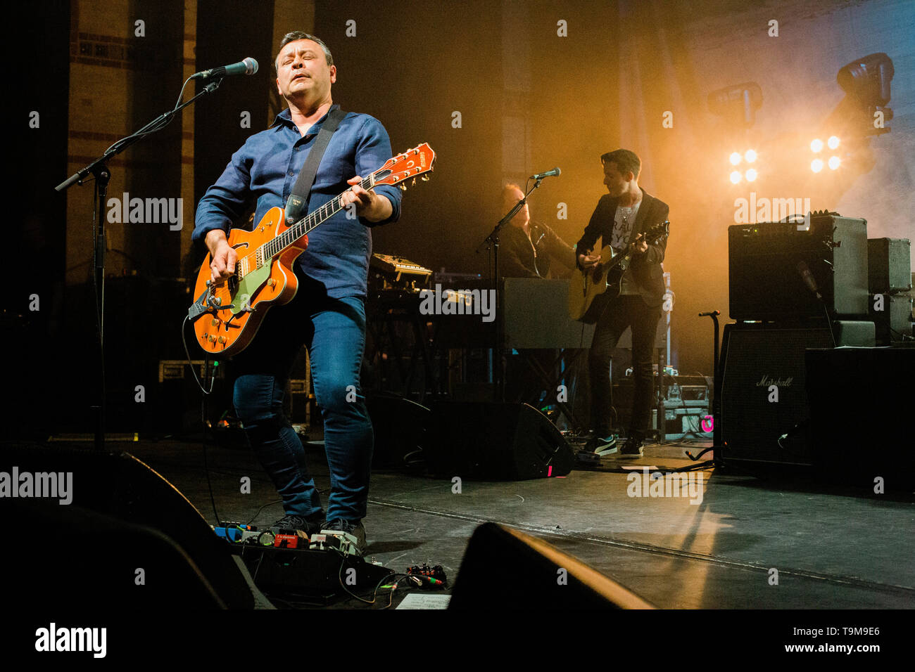 Sean moore of the manic street preachers hi-res stock photography and ...