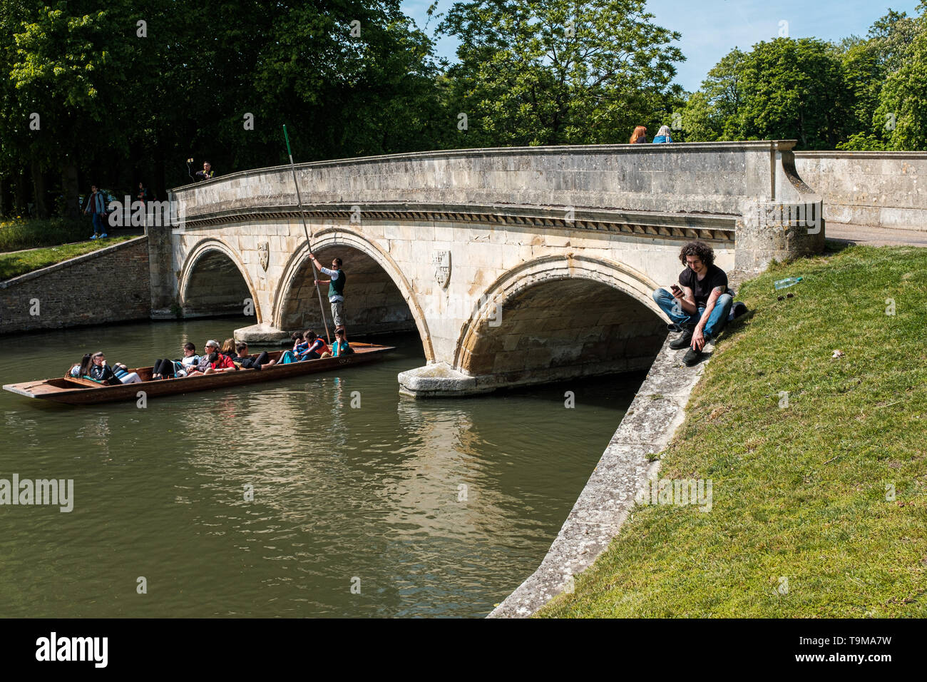 Trinity bridge and trinity college hi-res stock photography and images ...
