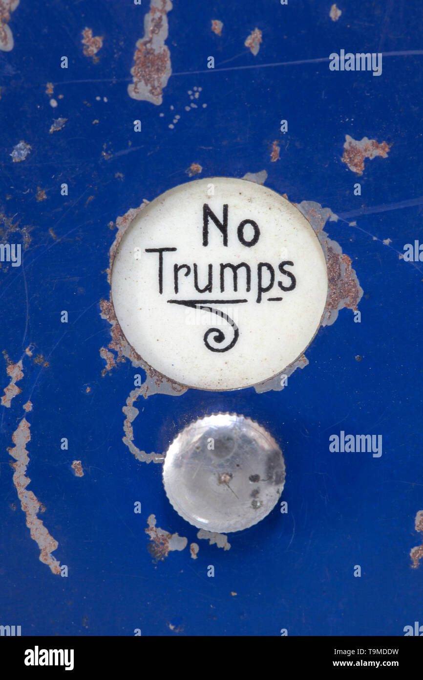 Vintage No Trumps Card Game Box Stock Photo Alamy vintage-no-trumps-card-game-box-stock-photo-alamy