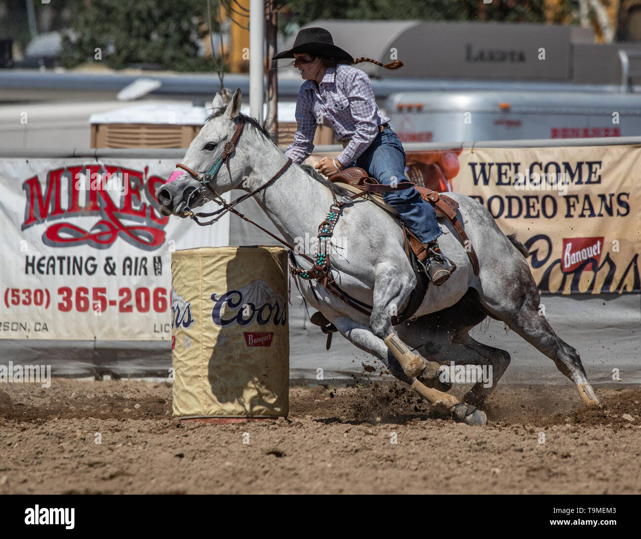 Rodeo action at the Cottonwood Rodeo in Cottonwood, California Stock ...