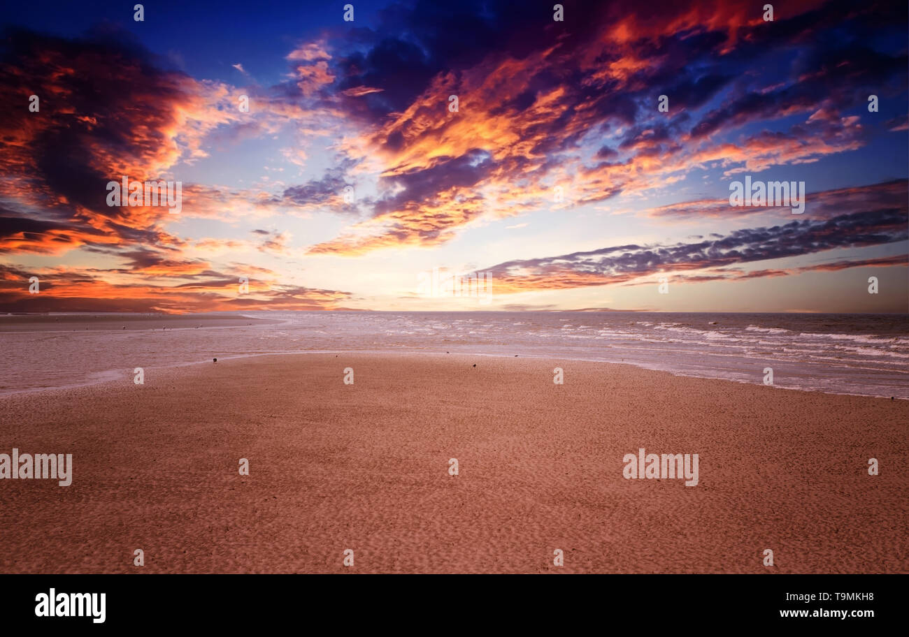 Colorful sandy beach hi-res stock photography and images - Alamy