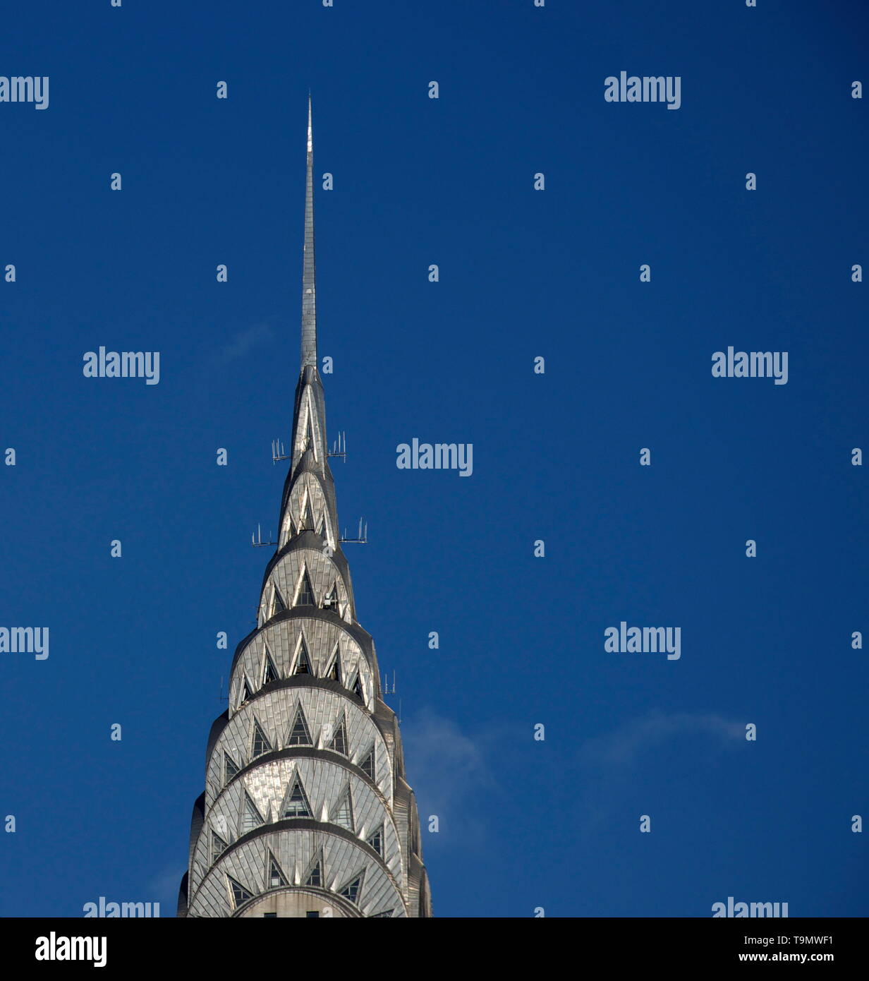 Art deco roof hi-res stock photography and images - Alamy