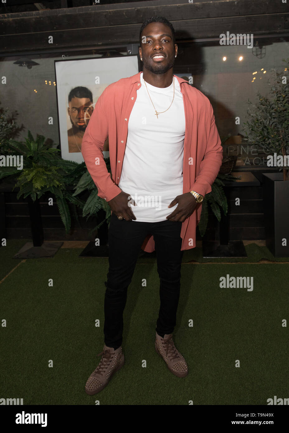 Former Blazin' Squad member, Marcel Somerville, hosts a party to ...