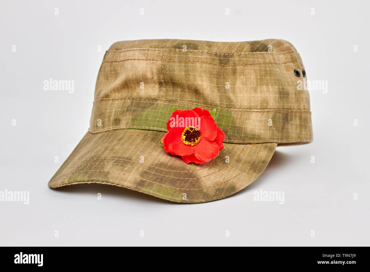 Khaki uniform hi-res stock photography and images - Alamy