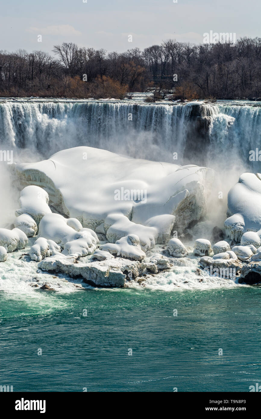 Winter scene of Niagara Falls in Canada showing frozen snow covered ...