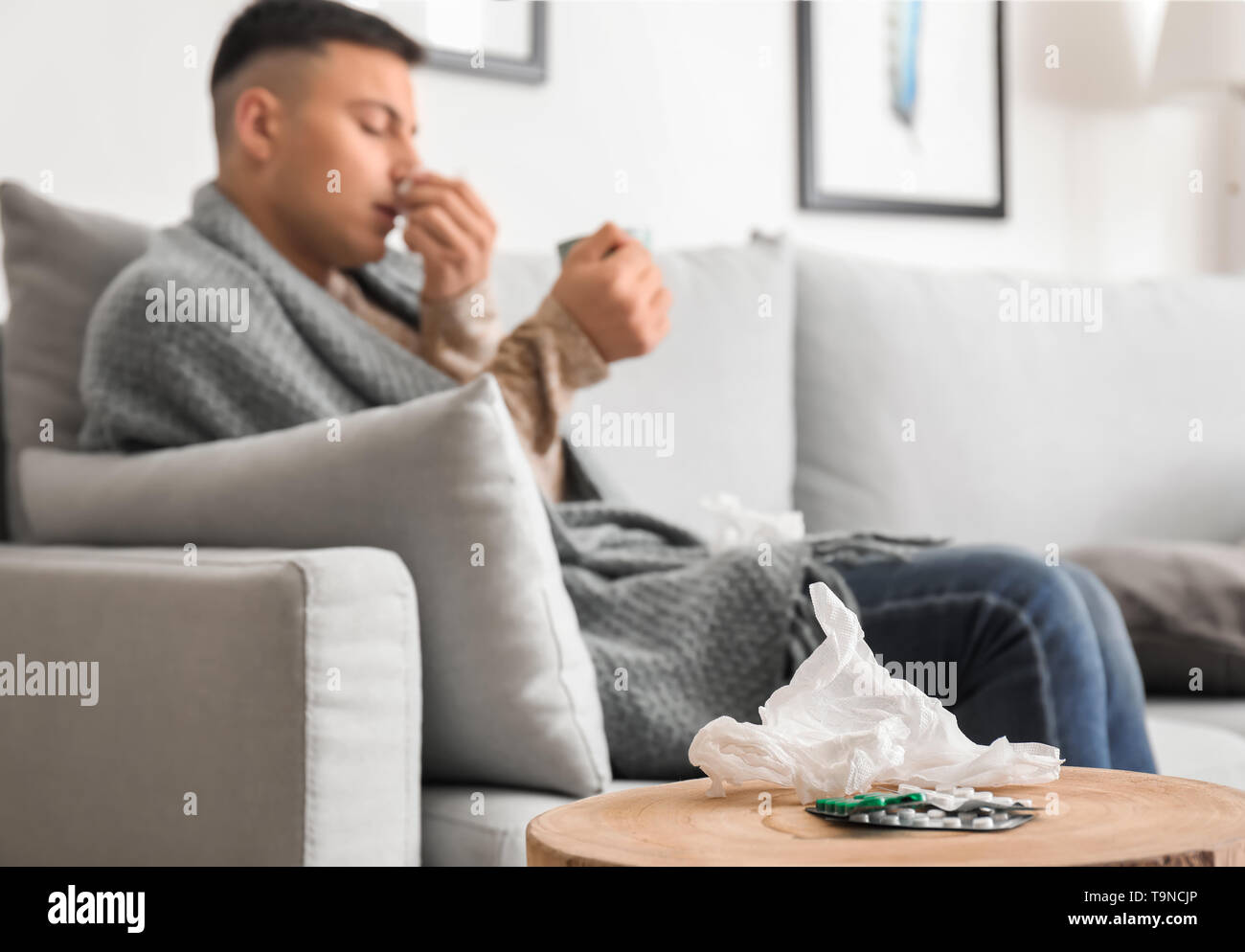 Blow nose table hi-res stock photography and images - Alamy