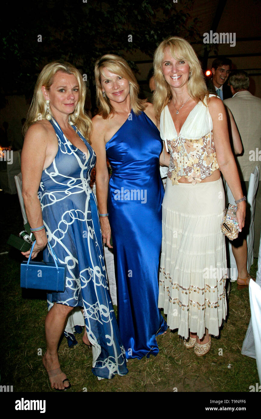 Water Mill, USA. 14 July, 2007. Debbie Bancroft, Patricia Duff, Sarah ...