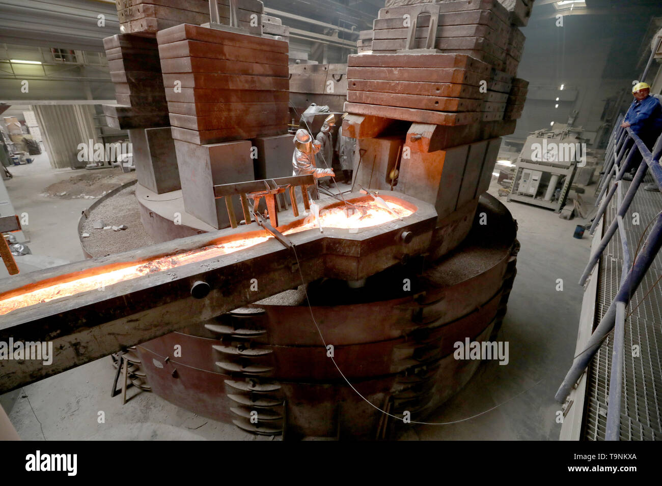 920 meters hi-res stock photography and images - Alamy