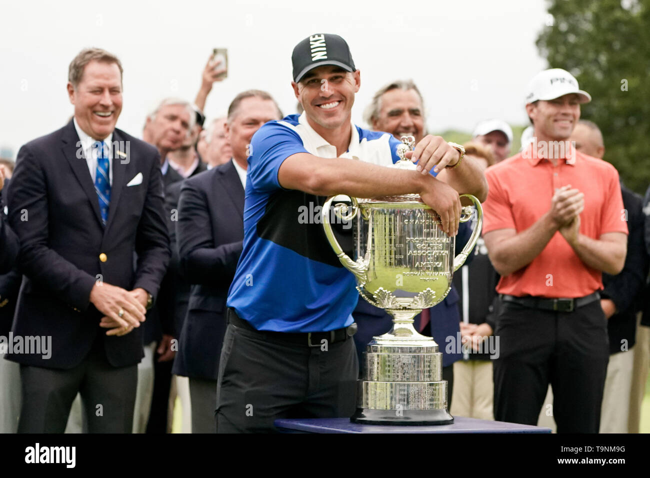 Brooks koepka trophy hi-res stock photography and images - Alamy