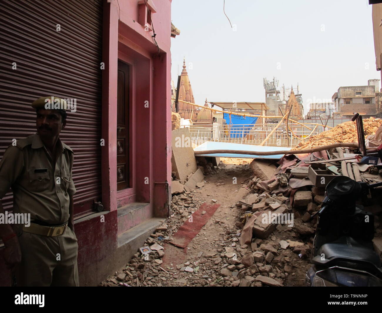 Kashi vishwanath corridor hi-res stock photography and images - Alamy