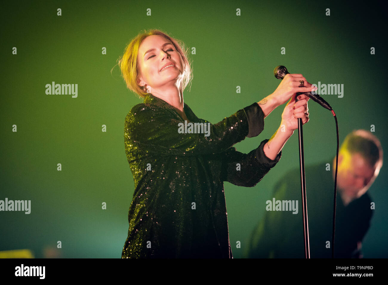 Singer of the cardigans hi-res stock photography and images - Alamy