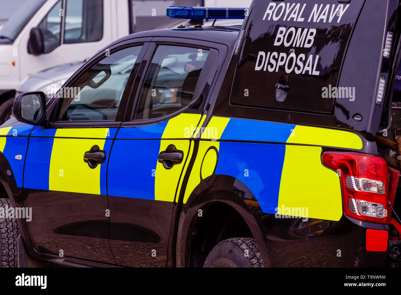 Armor bomb squad hi-res stock photography and images - Alamy