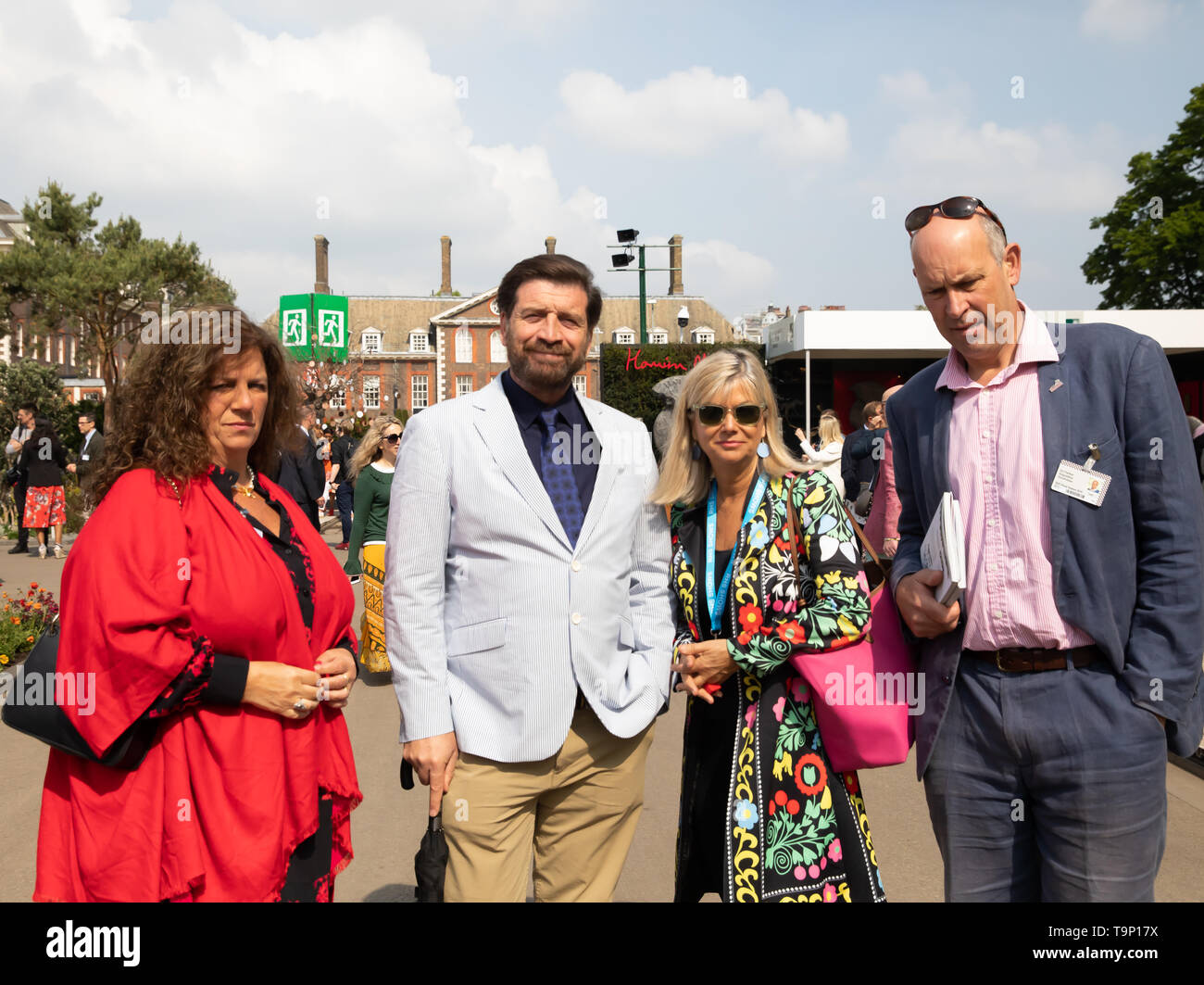 Tv presenter nick knowles hi-res stock photography and images - Alamy