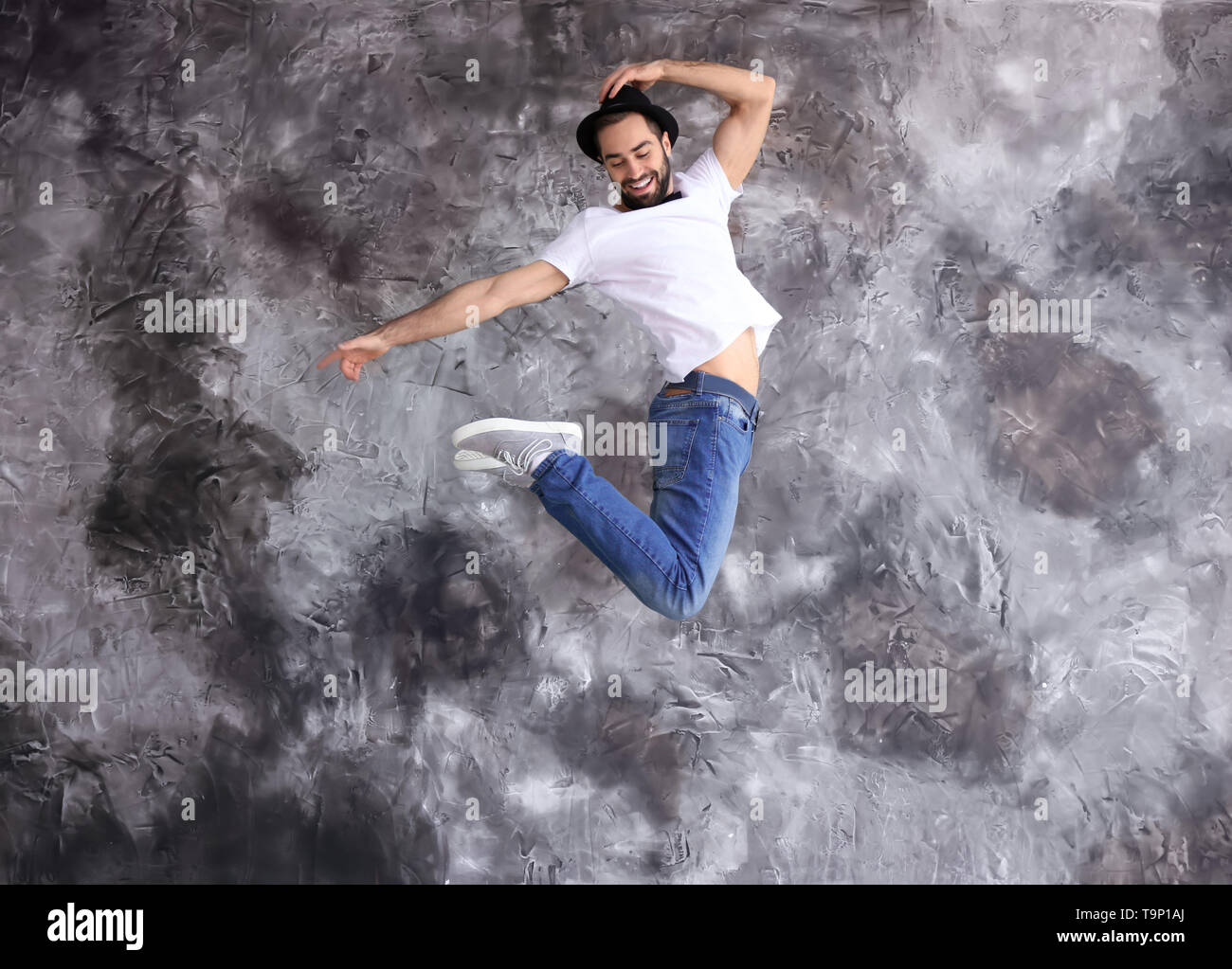 Melody dancer hi-res stock photography and images - Alamy