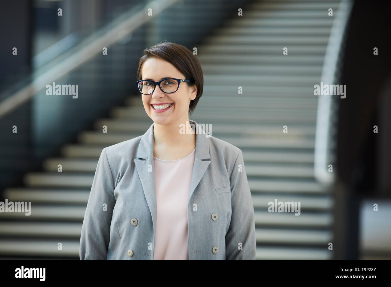 Lobby manager hi-res stock photography and images - Alamy