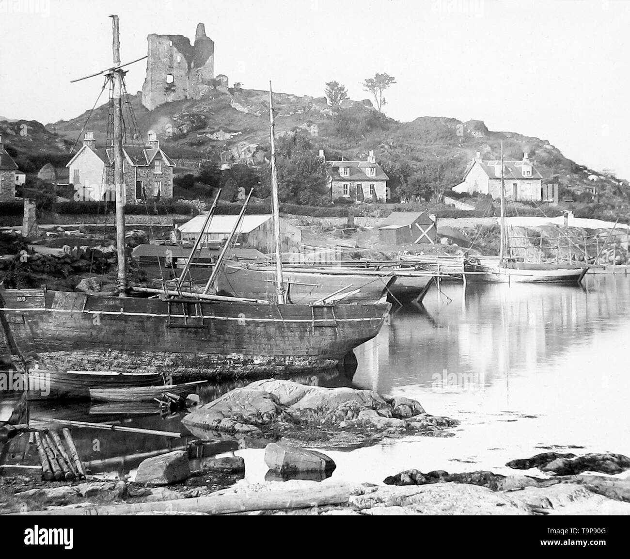 Tarbert, Loch Fyne Stock Photo - Alamy