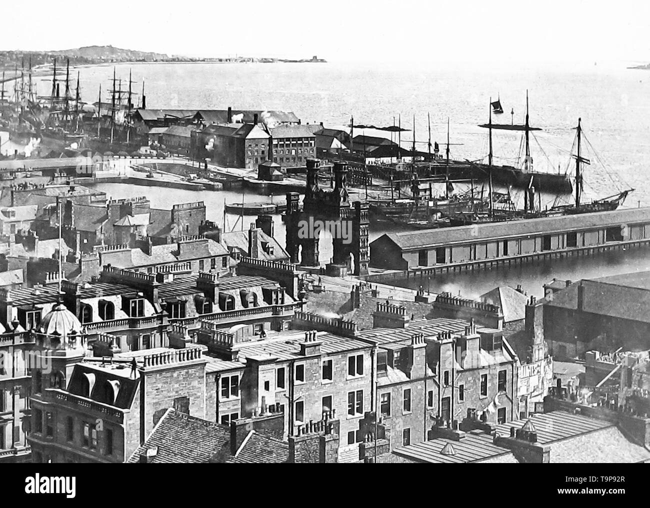 Victorian and edwardian dundee hi-res stock photography and images - Alamy