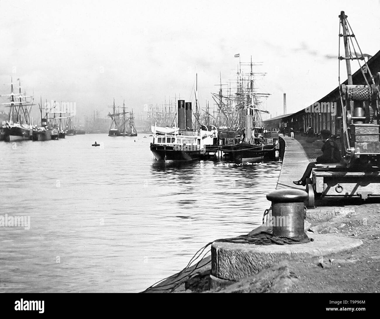 Clyde ships hi-res stock photography and images - Alamy